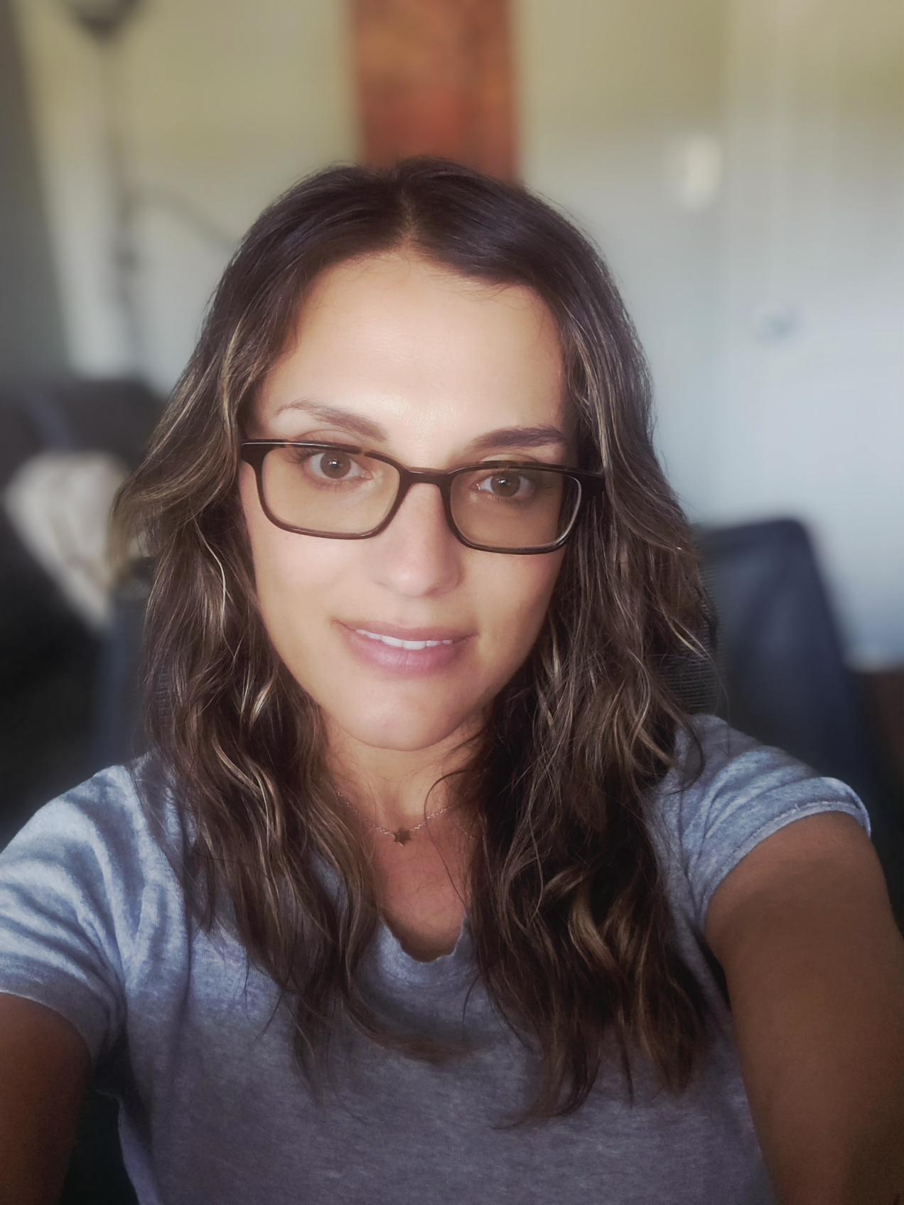 Kira Rubiano, Breast Cancer (Bilateral) Diagnosed at 39, Stage 1 - DetecTogether